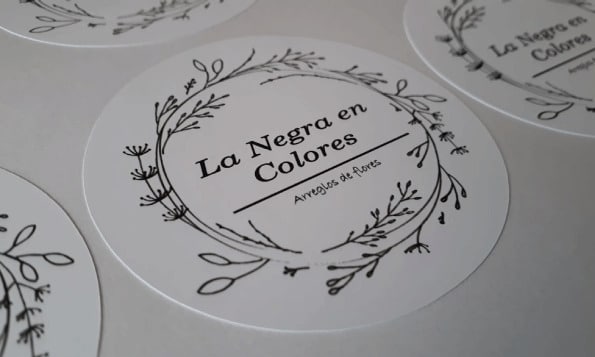 Stickers personalizados con impresión color stickers-personalizados-color